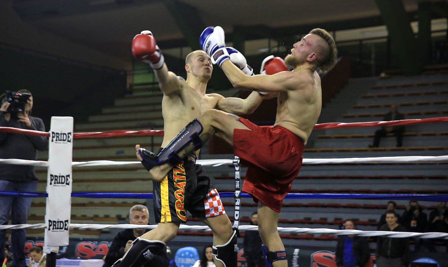 Kickboksači osvojili Karlovac – Radio Mrežnica