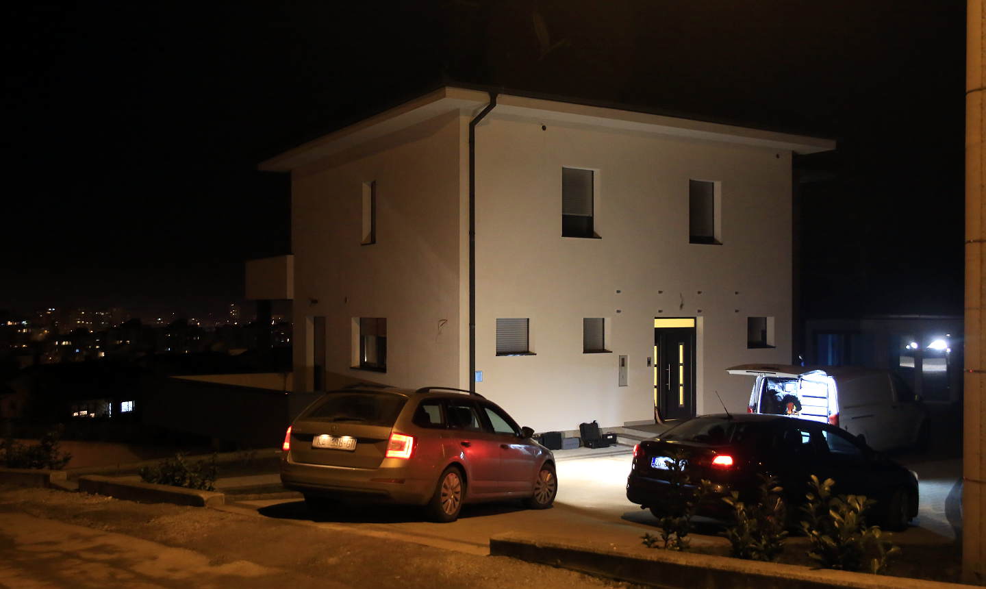 U nizu provala u obiteljske kuće u Karlovcu, opljačkana i kuća ...