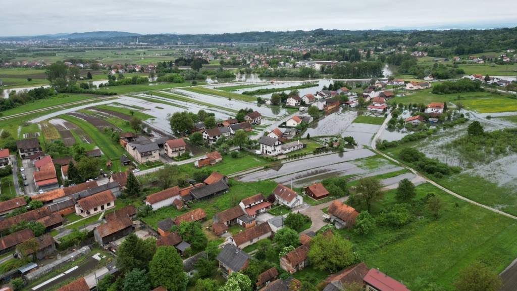FOTO,VIDEO: Brodarci i Kupa, mještani: Jučer je voda tekla u Kupu ...